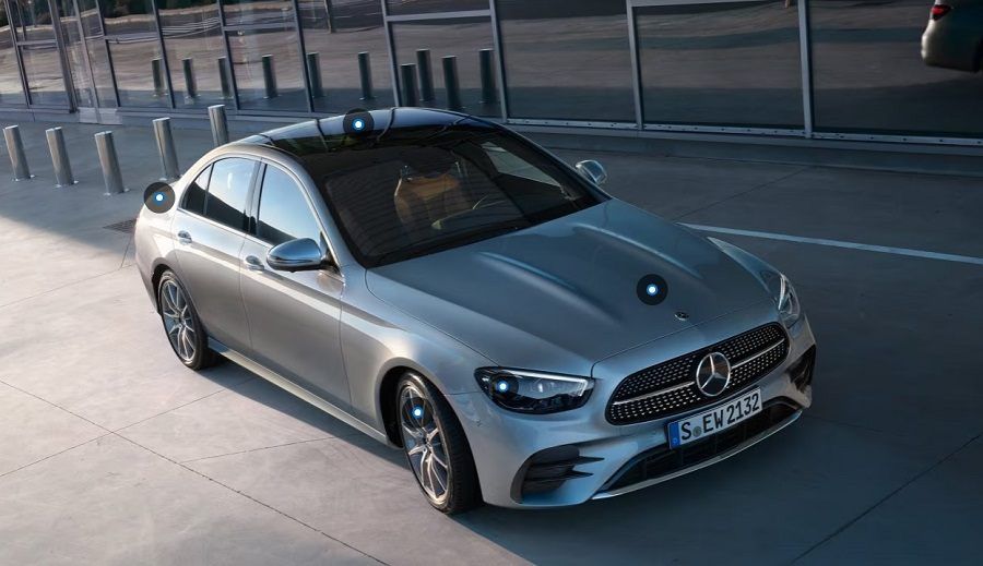 Mercedes-Benz E 300 AMG: 5 Tính Năng Ẩn Có Thể Bạn Chưa Biết!