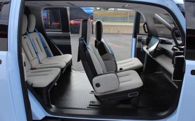 Zeekr CM1e: Chiếc Robo-Taxi Điện Của Tương Lai Với Thiết Kế Đột Phá